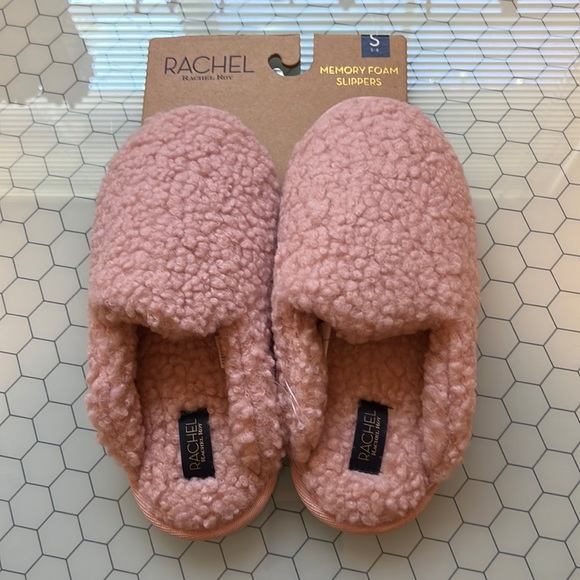 RACHEL Rachel Roy | Shoes | Nwt Pink Fuzzy Slippers | Poshmark